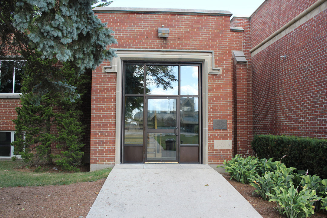 Huron University College - W112